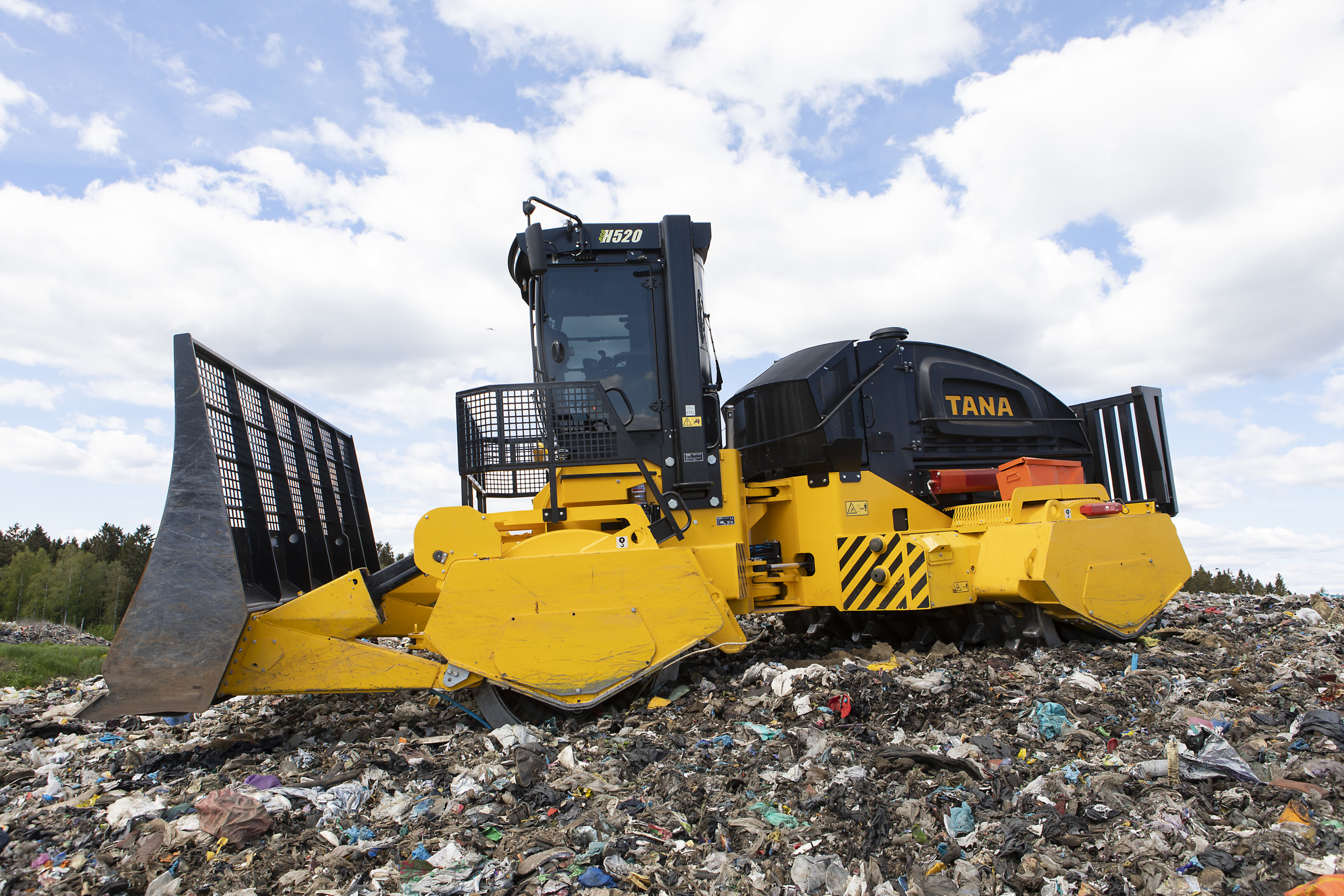 TANA landfill compactor - TANA North America